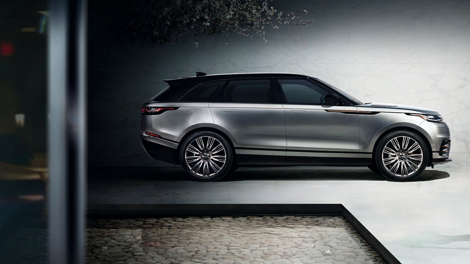 RANGE ROVER VELAR NAMED MOST BEAUTIFUL CAR IN THE WORLD | Land Rover ...