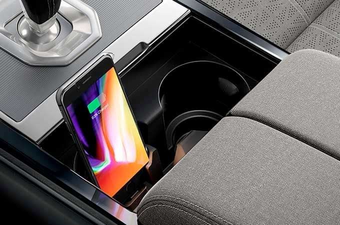 New Range Rover Evoque - Options & Accessories | Land Rover Ireland