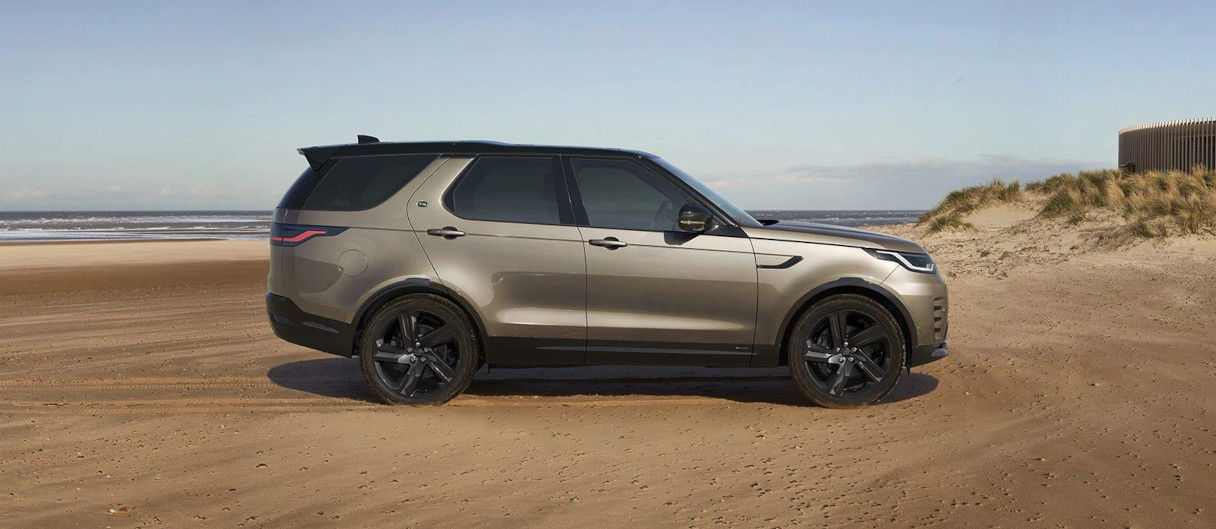 Explore Our Cars | Land Rover Models | Land Rover UAE