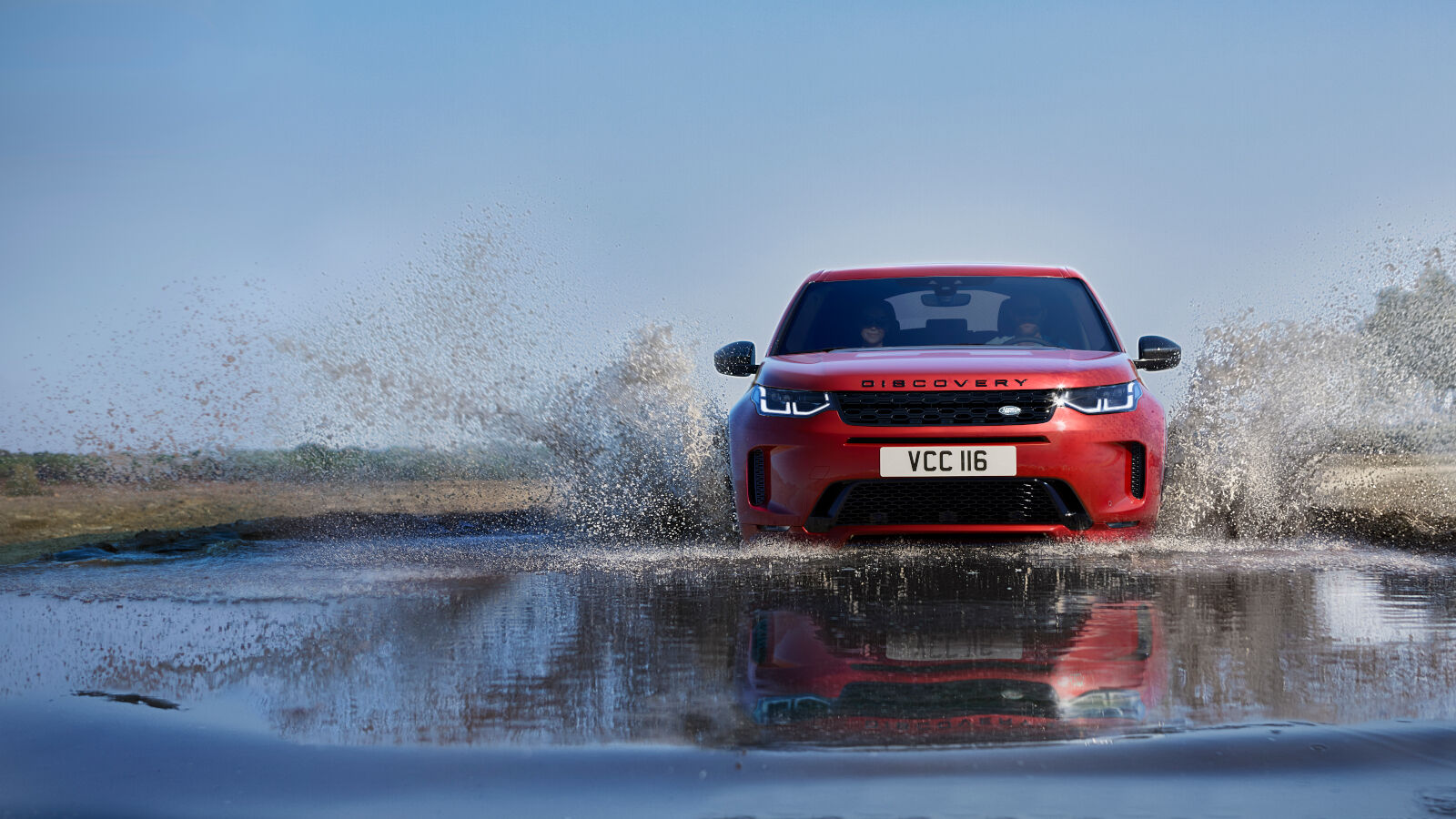 Luxury Compact SUVs, Sports & 4x4 Cars | Land Rover Singapore